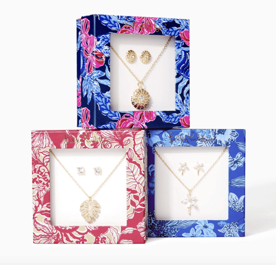 Free Lilly Pulitzer Gift with Purchase (The Extensive & Chronological ...